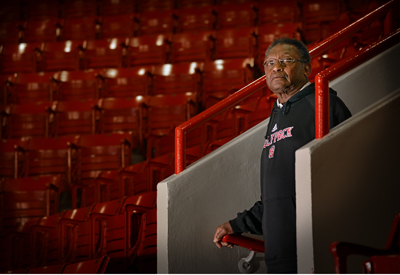 雷诺斯的门关闭16个月|NC州新闻