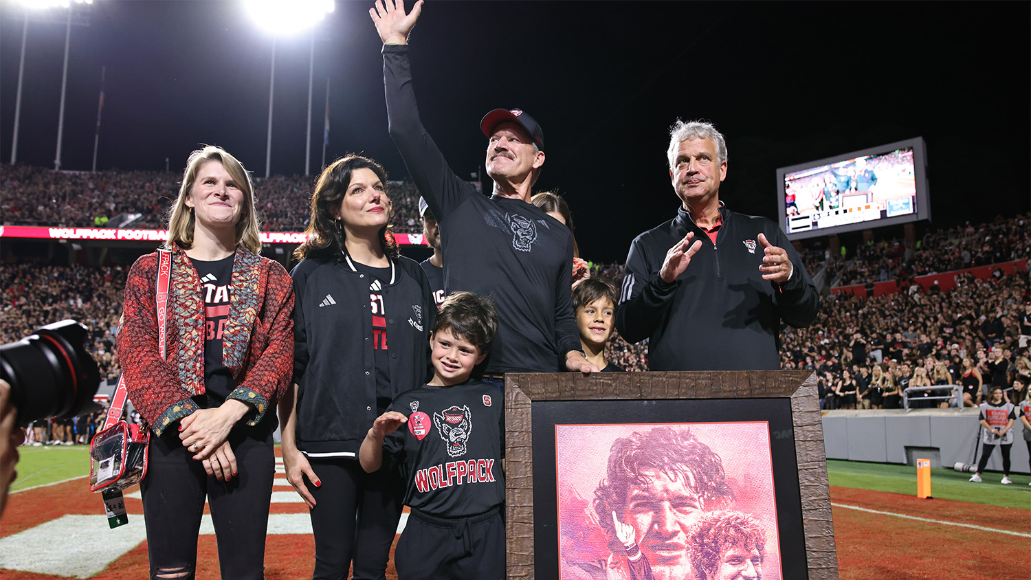 Cowher Comes Home for Ring of Honor Induction | NC State News